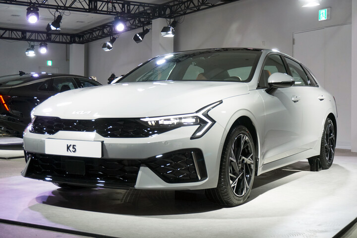 “기아하면 K5지” 더 뉴 K5 출시···2784만원부터