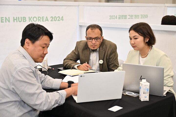 “태양광부터 수처리까지”···국내 최대규모 환경·에너지 상담회 개최