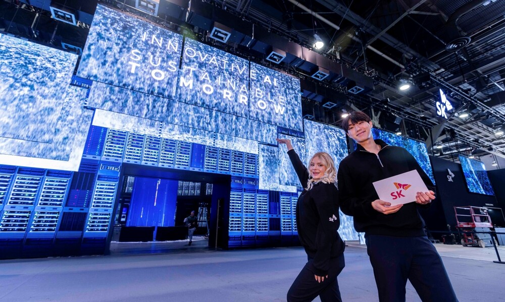 [CES2025] AI·반도체 총망라, 글로벌 주목한 ‘초격차’···CES 점령한 SK