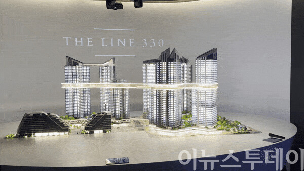 [현장] 정경구 HDC현산 대표 “용산정비창 전면1구역에 그룹 명예 걸겠다”