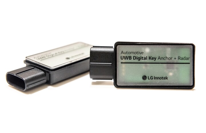 유리창 10cm도 못 속인다···LG이노텍, 초정밀 車 ‘디지털 키’ 시대 예고